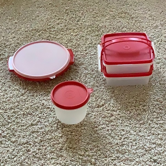 Tupperware | Kitchen | Vintage Tupperware4 Piece Bundle With Lids And ...